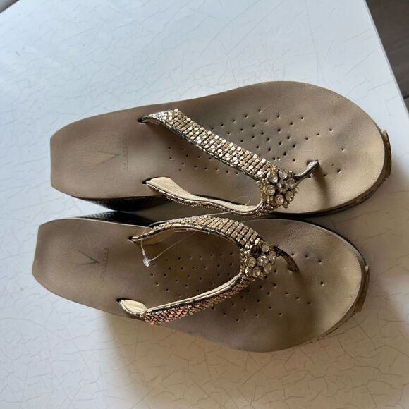 Volatile | Shoes | Volatile Womens Platform Wedge Flip Flop Sandals ...